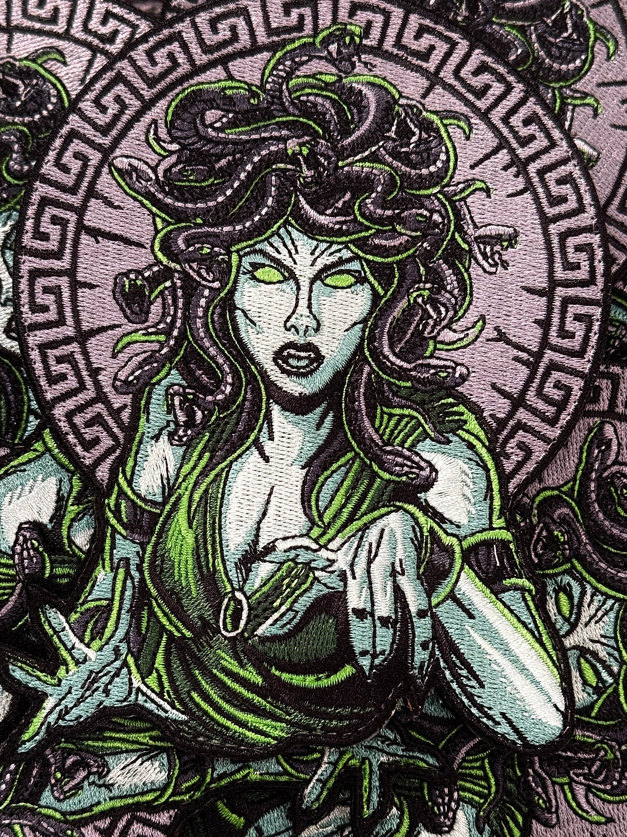 Medusas Gaze Olymp Patch | Griechische Mythologie Patch | Patch Snatched